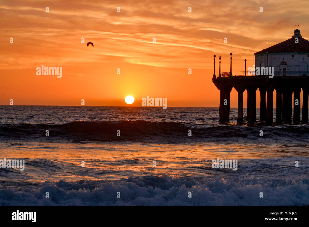 Manhattan beach pier sunset in hi-res stock photography and images - Alamy