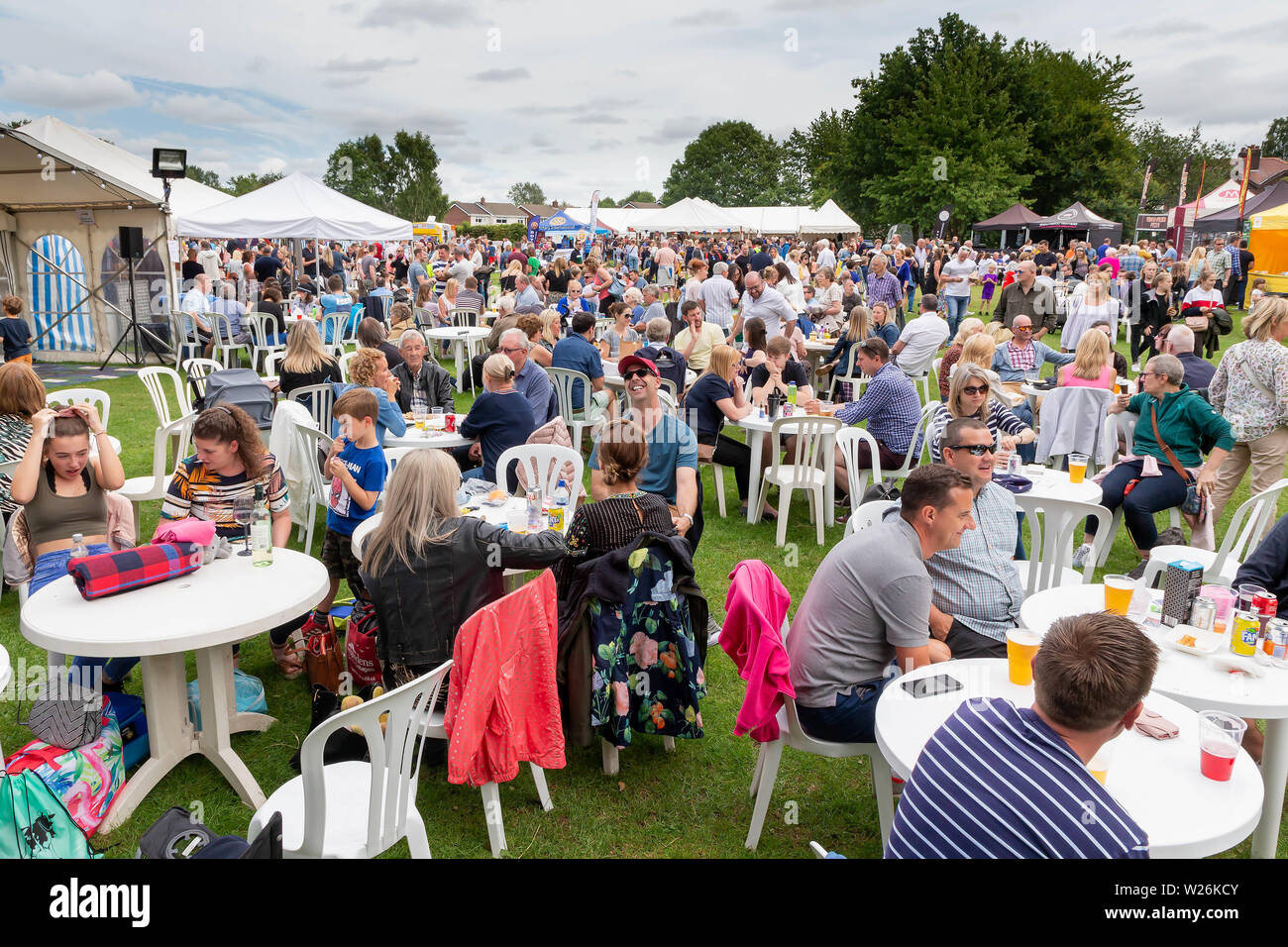 Crowds of people enjoying the good weather at Stockton Heath Festival ...