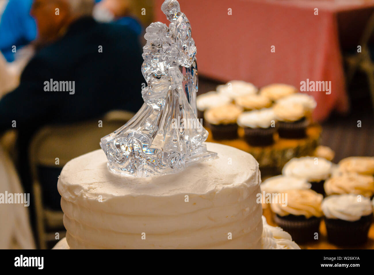 Macro shot of the wedding cake topper Stock Photo - Alamy