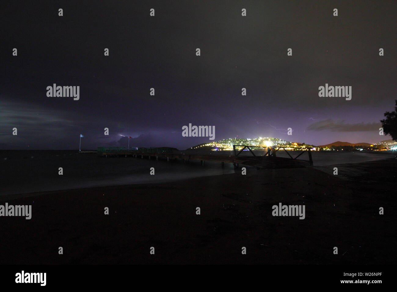 Electric storm over rainforest hi-res stock photography and images - Alamy
