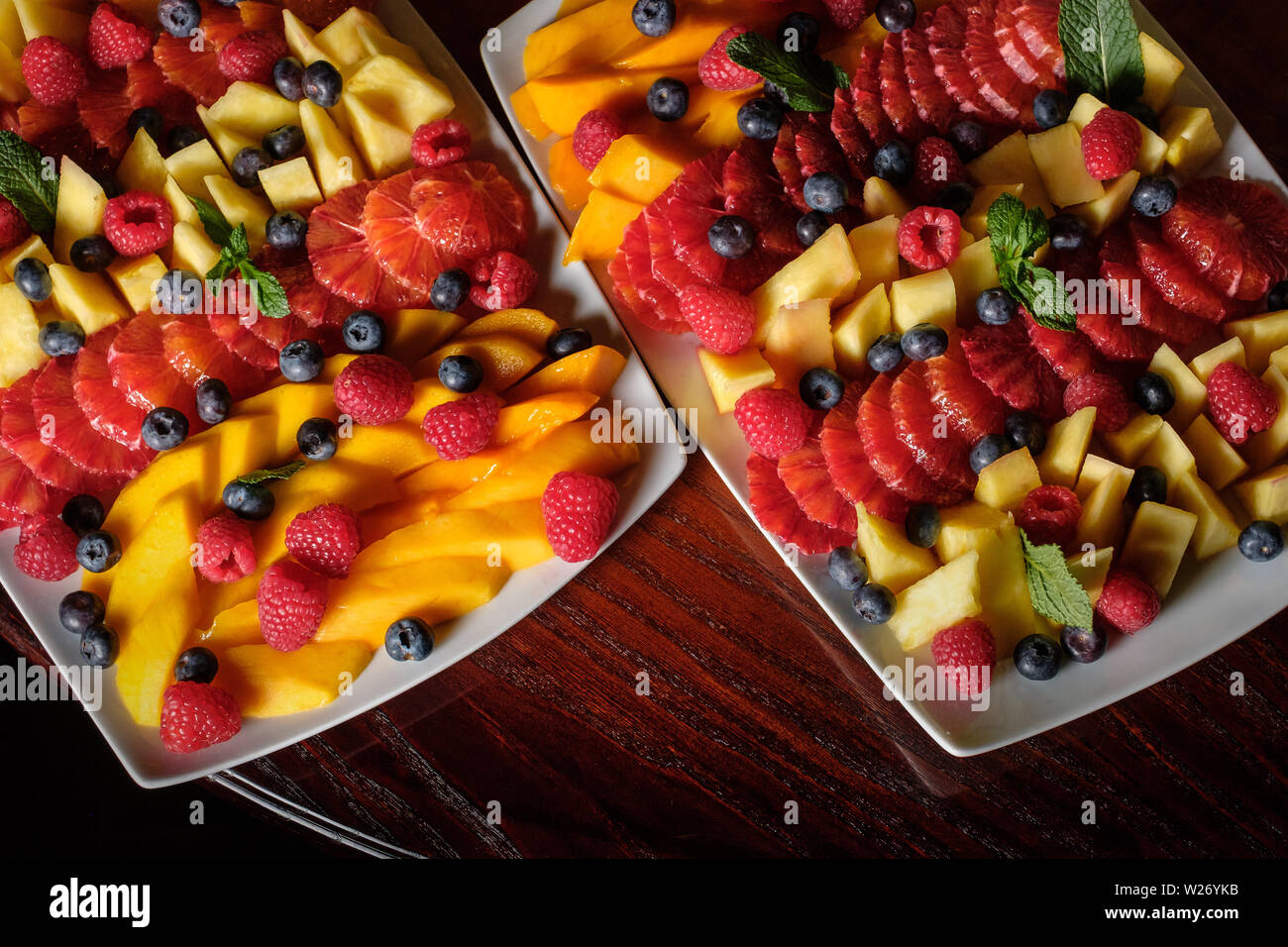 Fresh cut fruits hi-res stock photography and images - Alamy