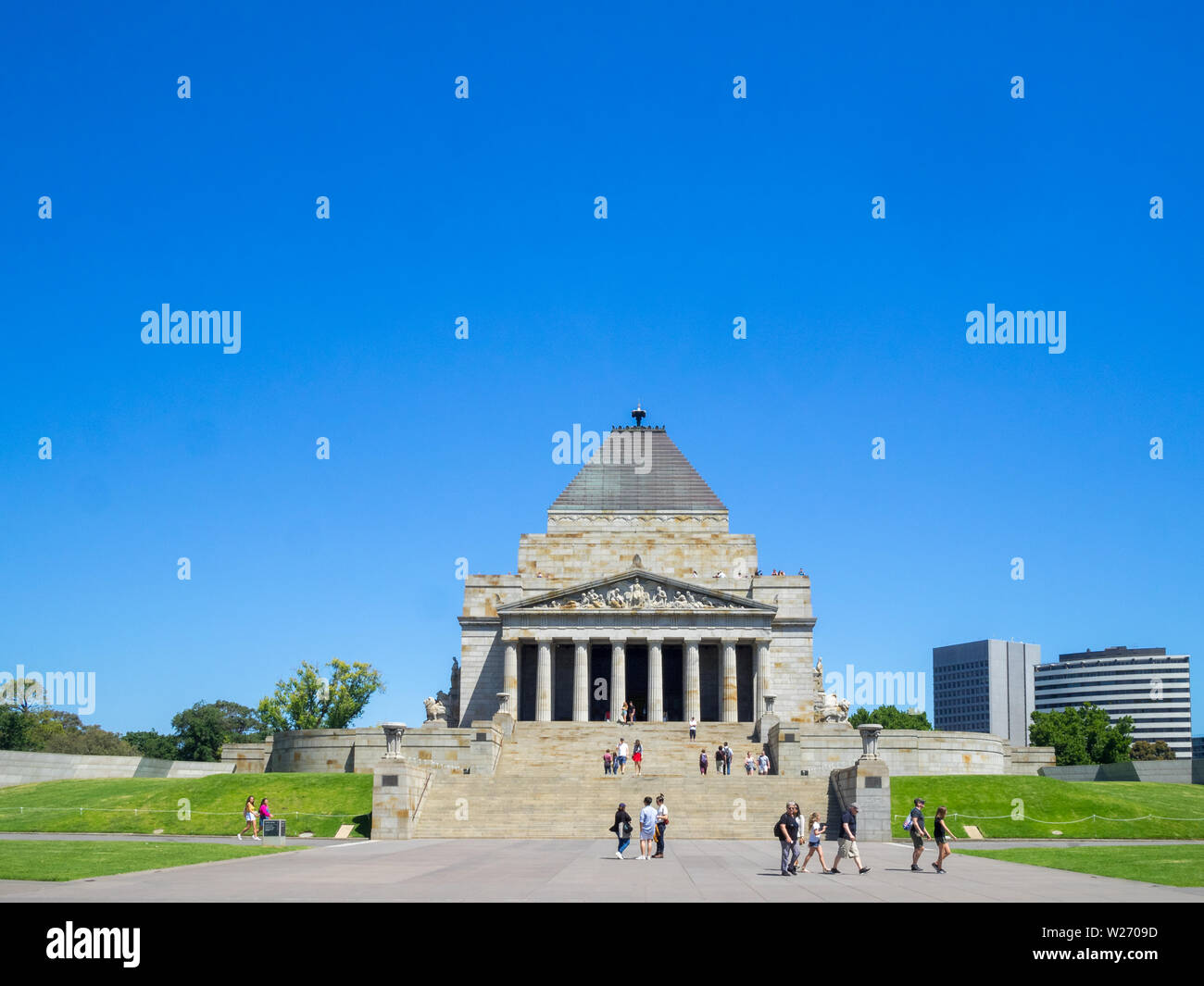Shrine of remembrance melbourne hi-res stock photography and images - Alamy