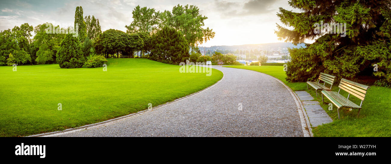 Panorama of a beautiful city park Stock Photo - Alamy