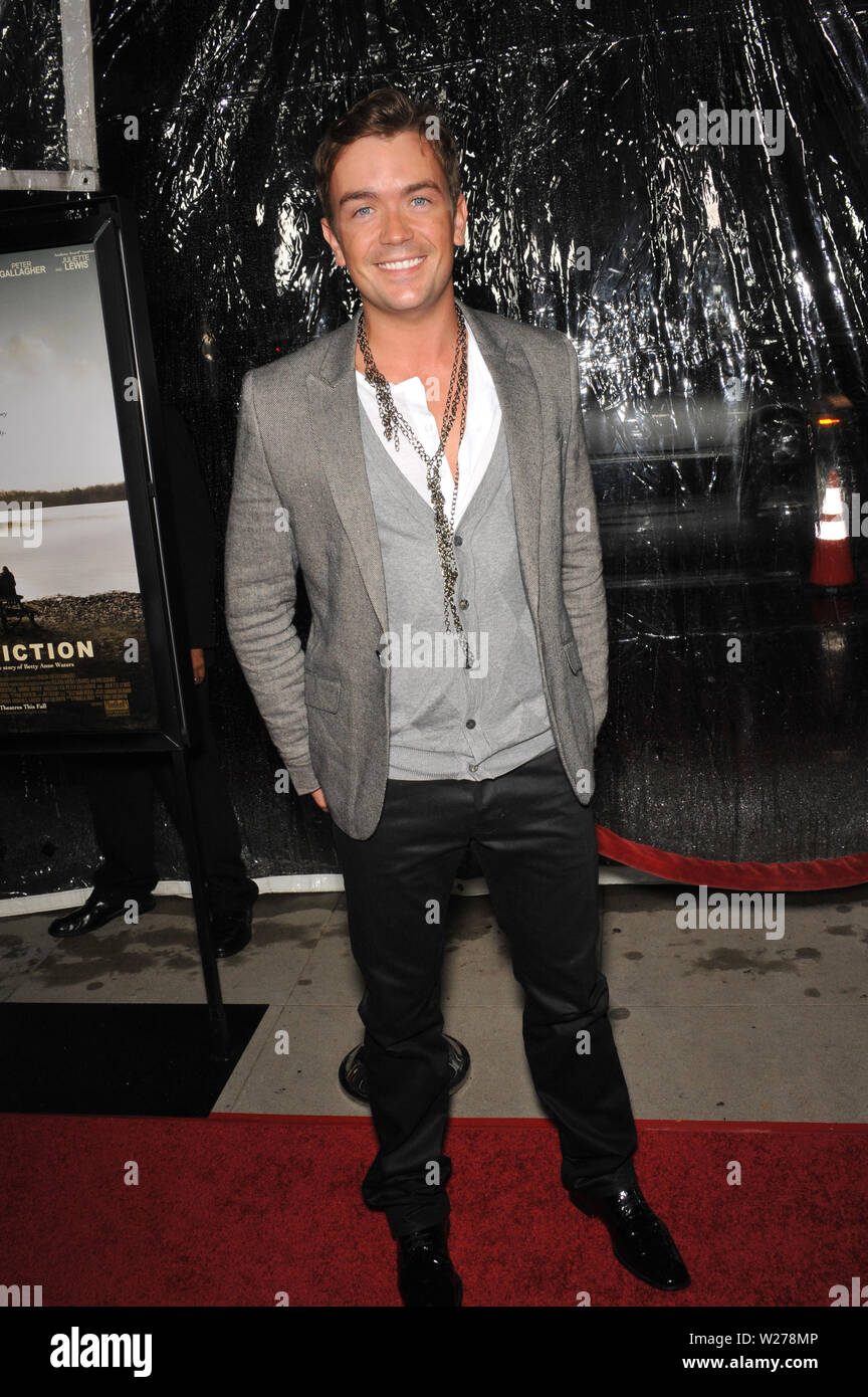 LOS ANGELES, CA. October 05, 2010: Emrhys Cooper at the premiere of ...