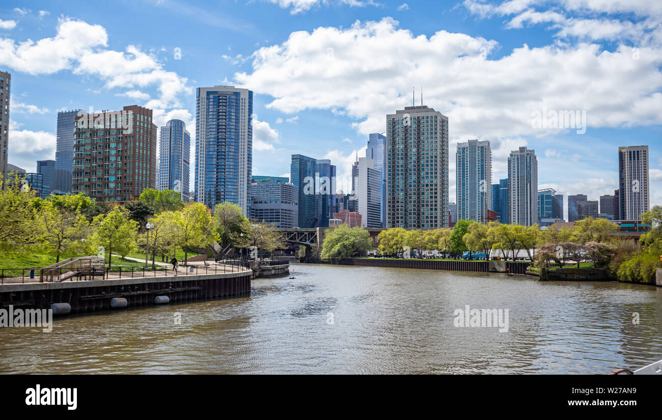 Chicago cityscape, spring day. Chicago city waterfront high rise ...