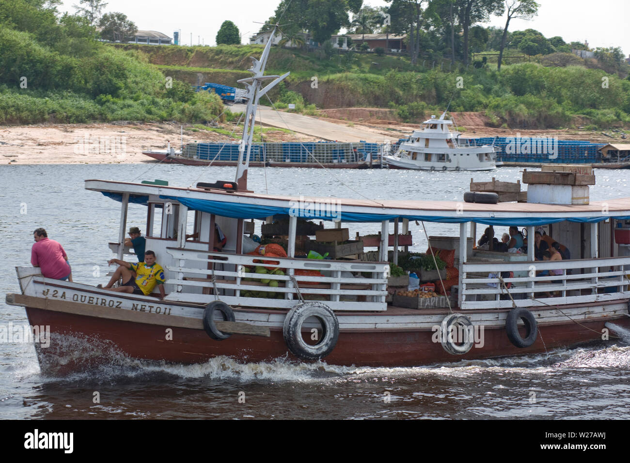 Boats, Passing, Amazônia, Manaus, Amazonas, Brazil Stock Photo - Alamy