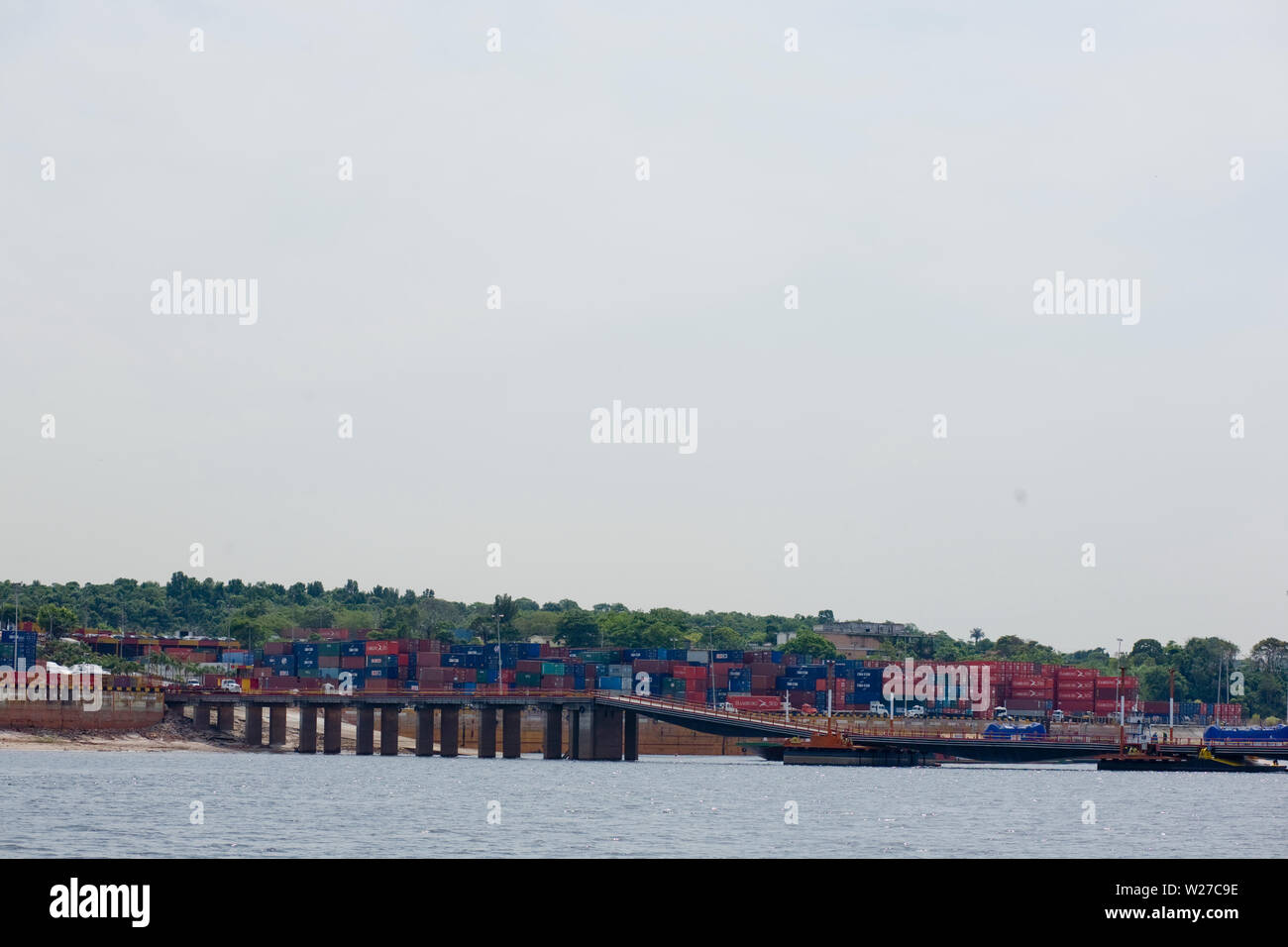 Floating port manaus hi-res stock photography and images - Alamy