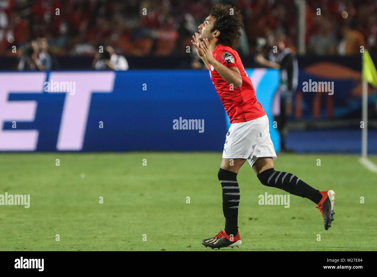 Amr warda hi-res stock photography and images - Alamy