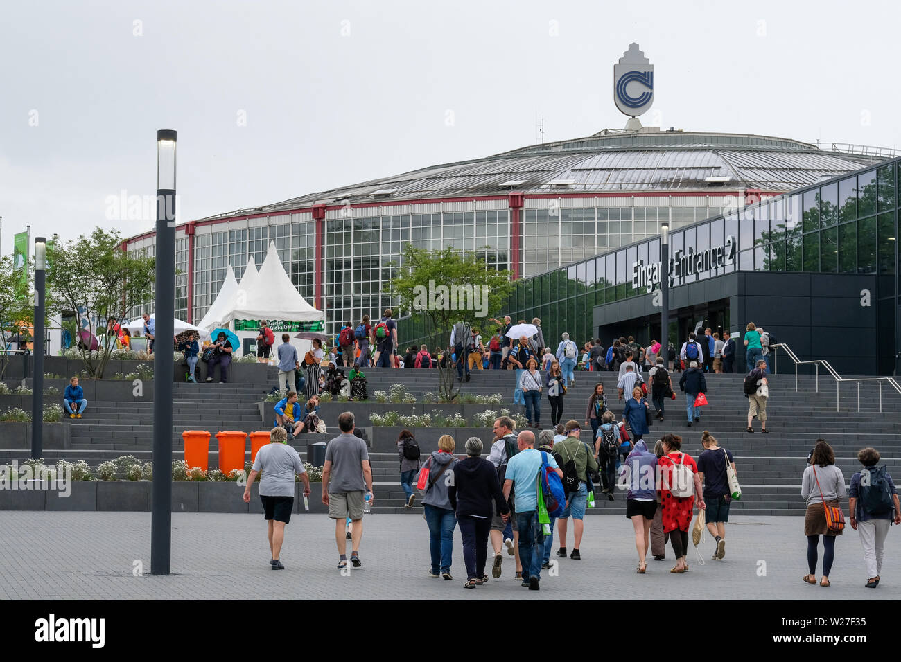 Fairground hall hi-res stock photography and images - Alamy