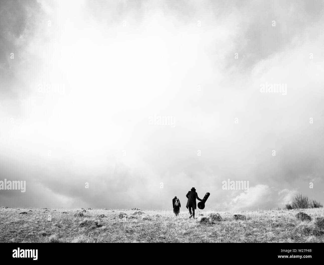Couple of lovers into the wild Stock Photo - Alamy