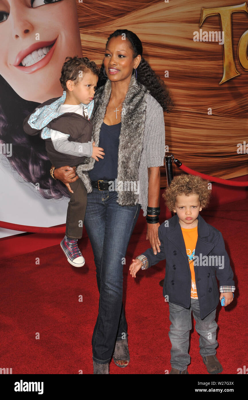 Garcelle beauvais and son hi-res stock photography and images - Alamy