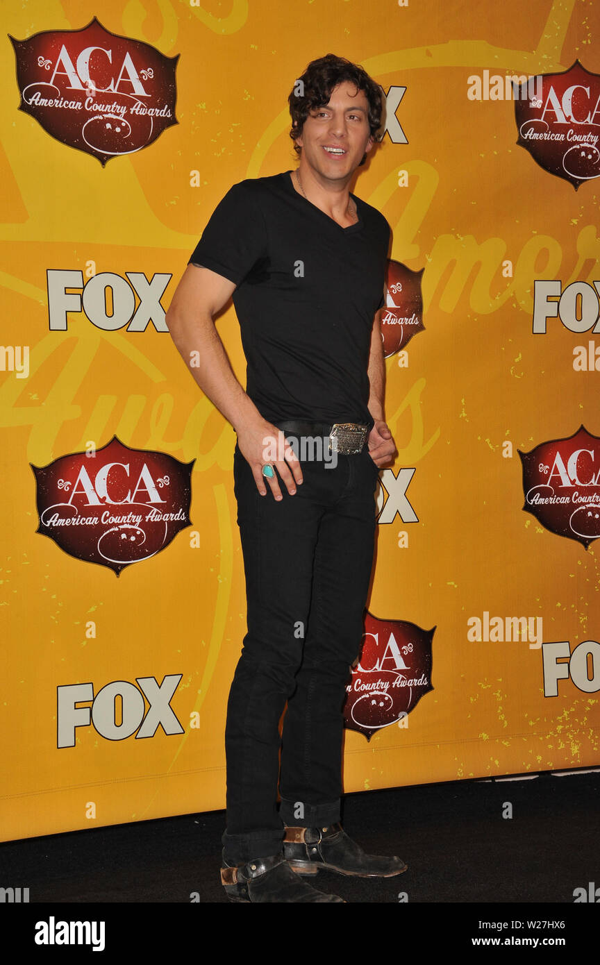 LAS VEGAS, NV. December 06, 2010: Steel Magnolia star Joshua Scott ...