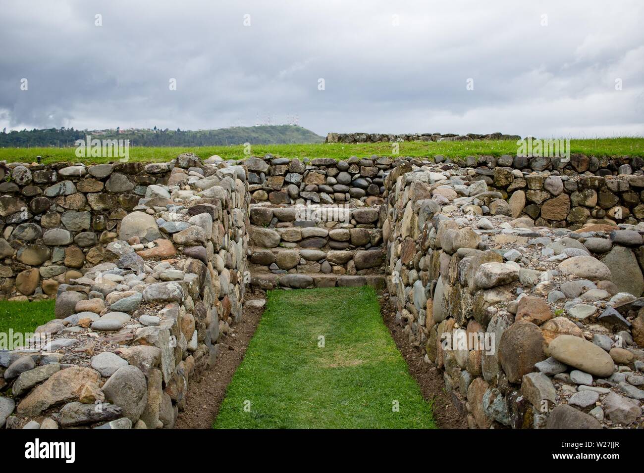 Hand built stone architecture hi-res stock photography and images - Alamy
