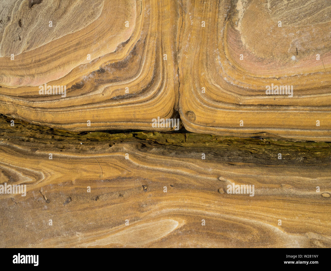 Rock patterns of Maria Island Painted Cliffs Stock Photo - Alamy