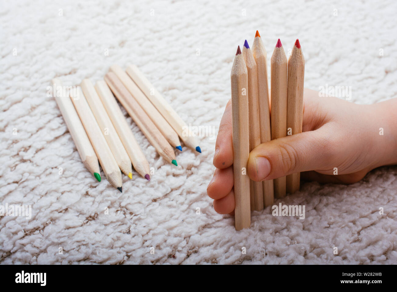 Variety of colors vector set of colored pencils. Drawing and painting ...