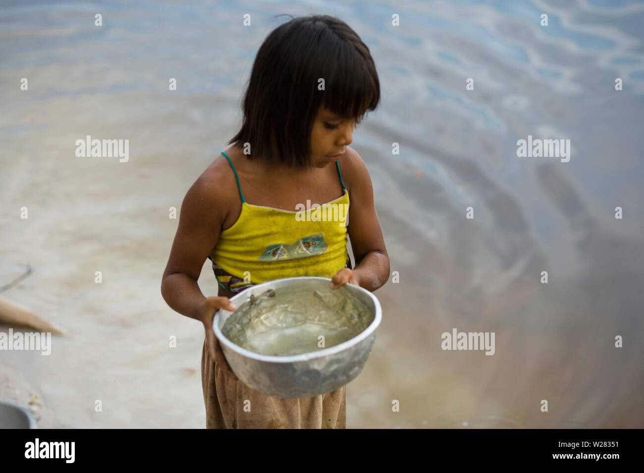 Girls manaus hi-res stock photography and images - Alamy