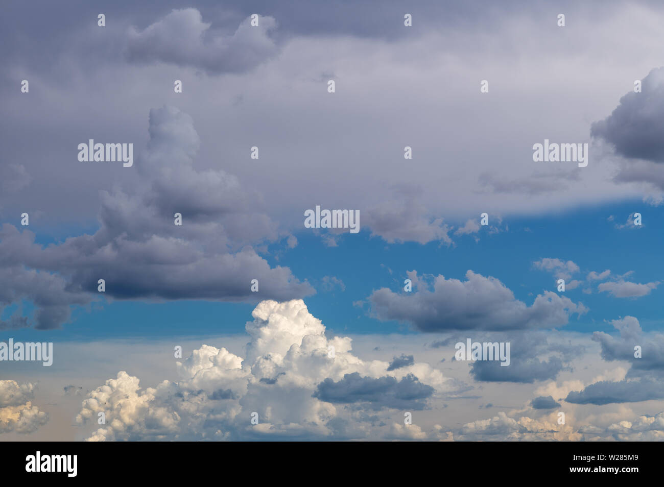 Evening sky with varying clouds floating above Stock Photo - Alamy