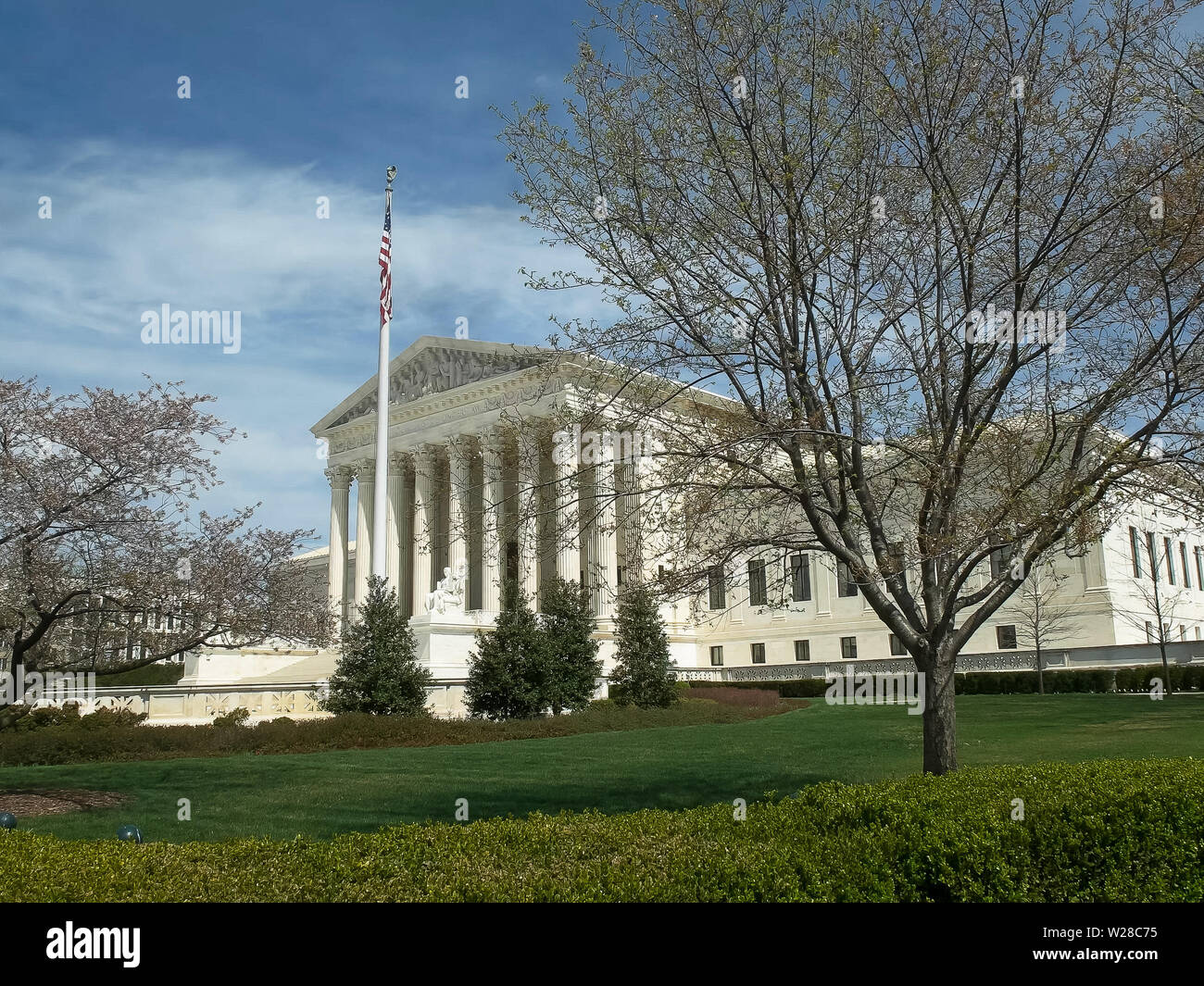 Us supreme court classical architecture hi-res stock photography and ...