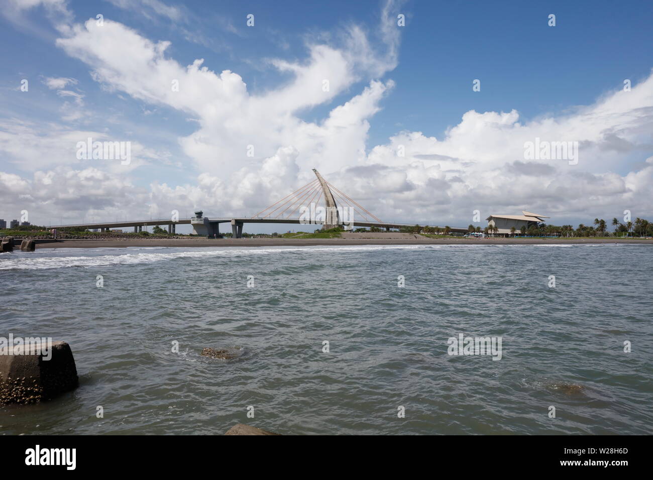 Dapeng Bay Bridge, Pingtung County, Taiwan Stock Photo - Alamy