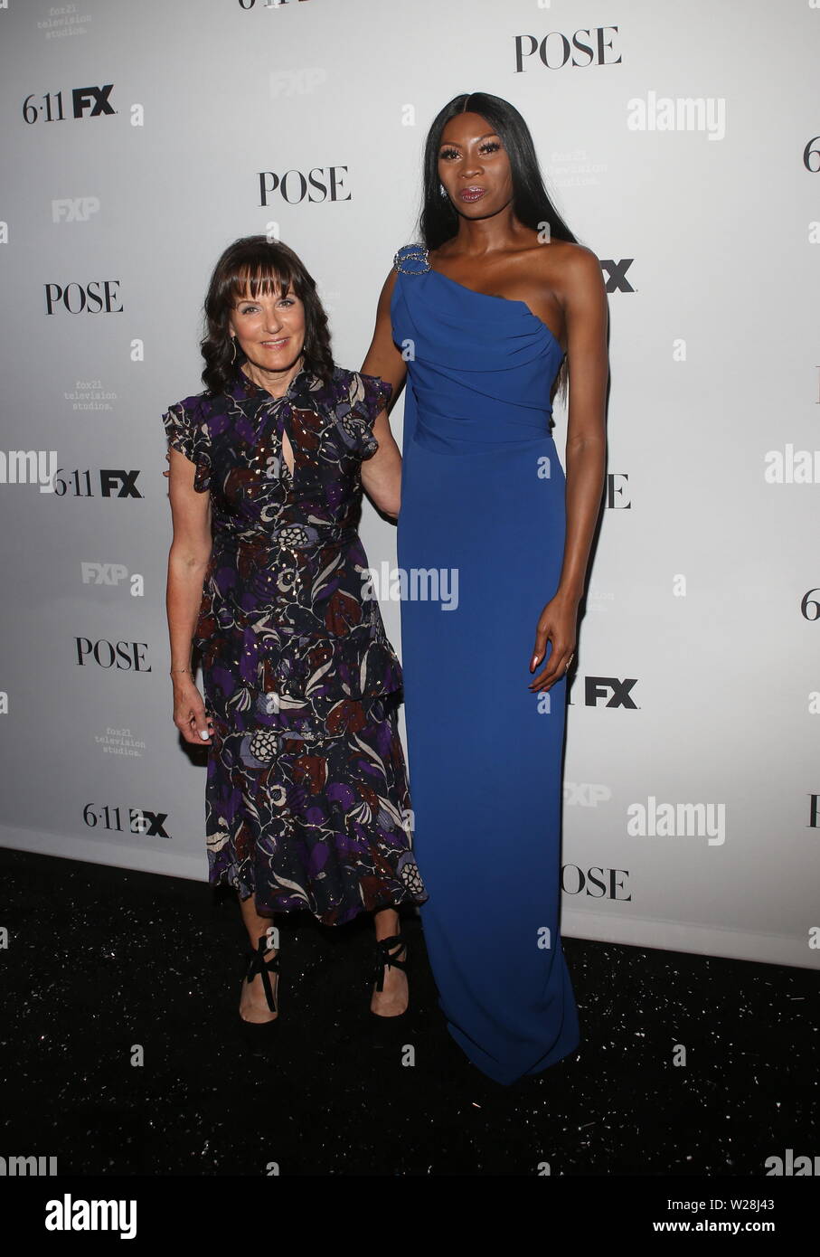 Fx pose dominique hi-res stock photography and images - Alamy