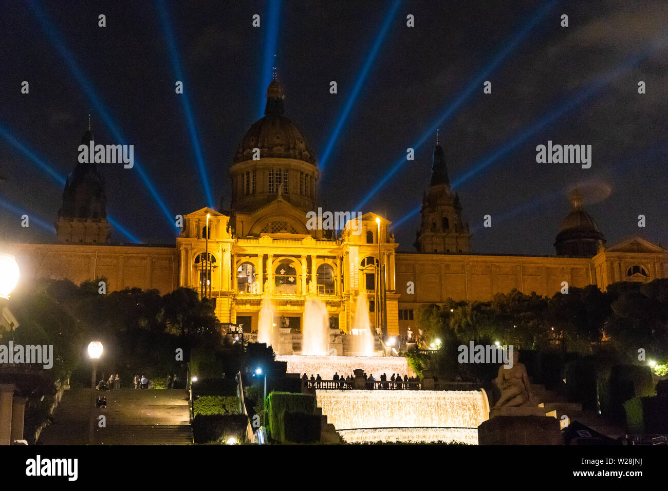 Famous light show in front of the National Art Museum in Barcelona ...