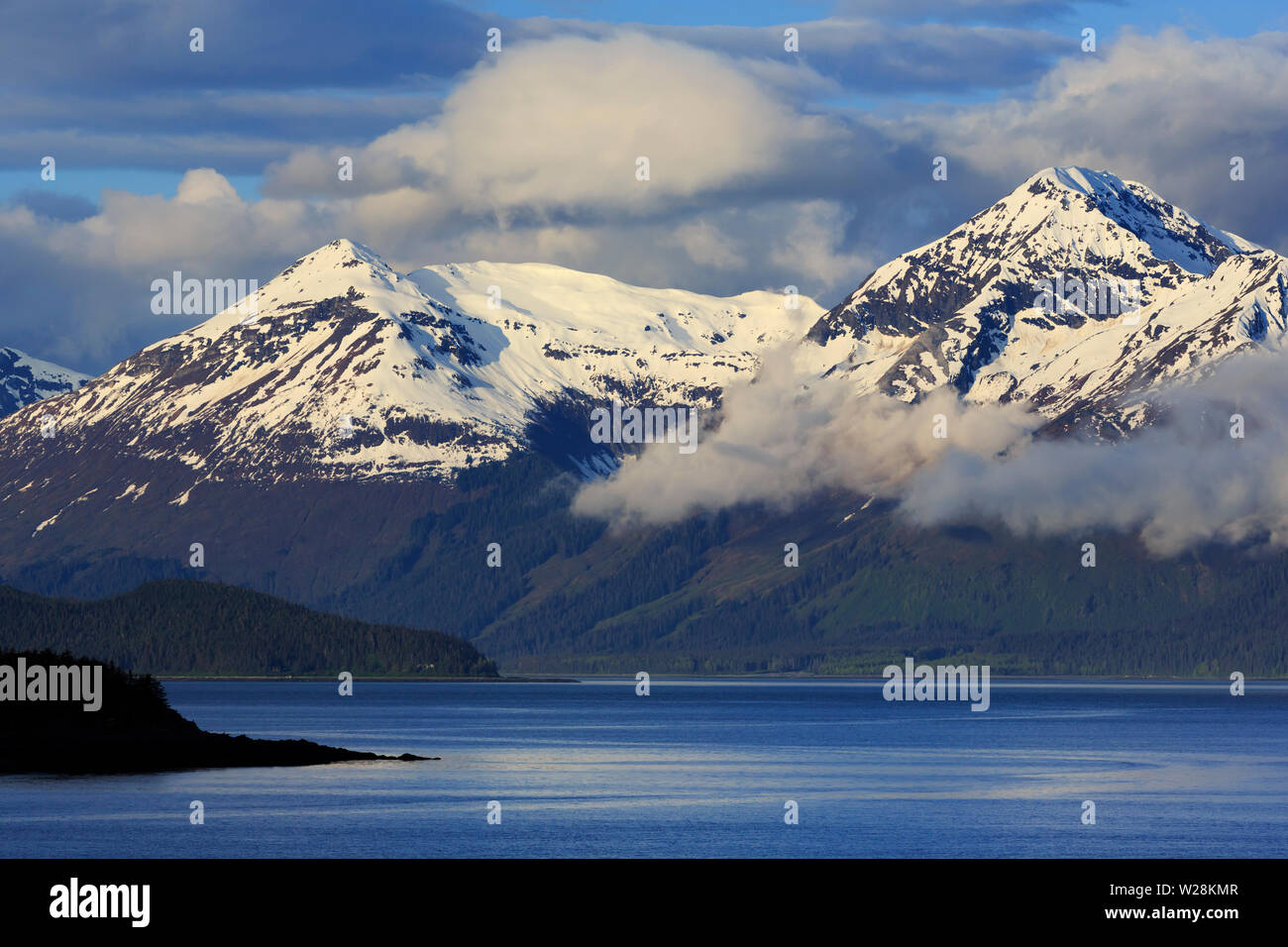 Takinsha mountains hi-res stock photography and images - Alamy