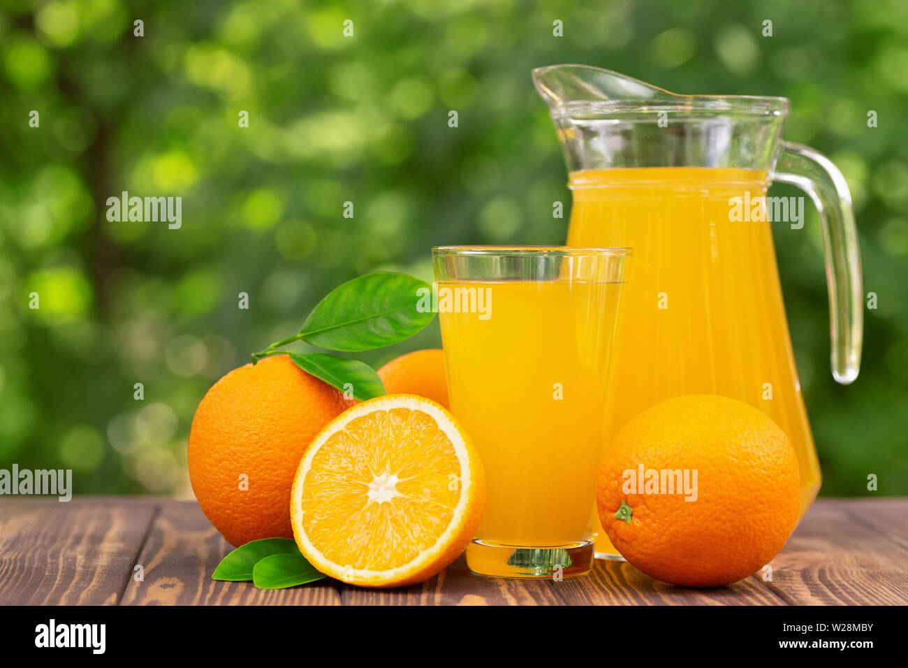 Jug of orange juice hi-res stock photography and images - Alamy