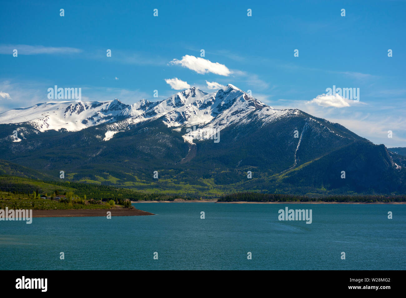 Tenmile Mountain Range and Dillon Reservoir in the Colorado Rockies ...