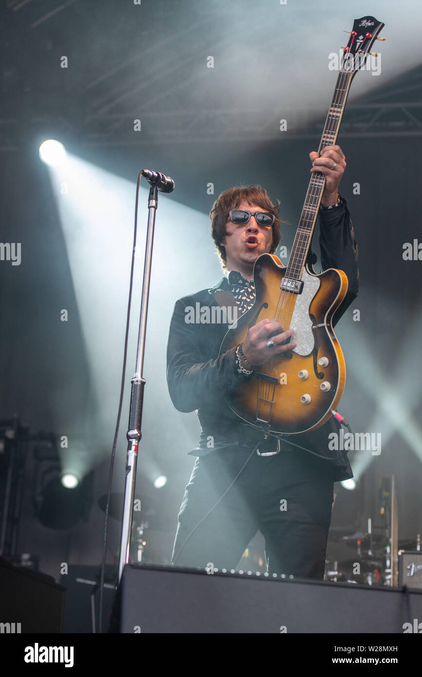 Dublin, Ireland. 04th July, 2019. Andy Lewis performs with English ...