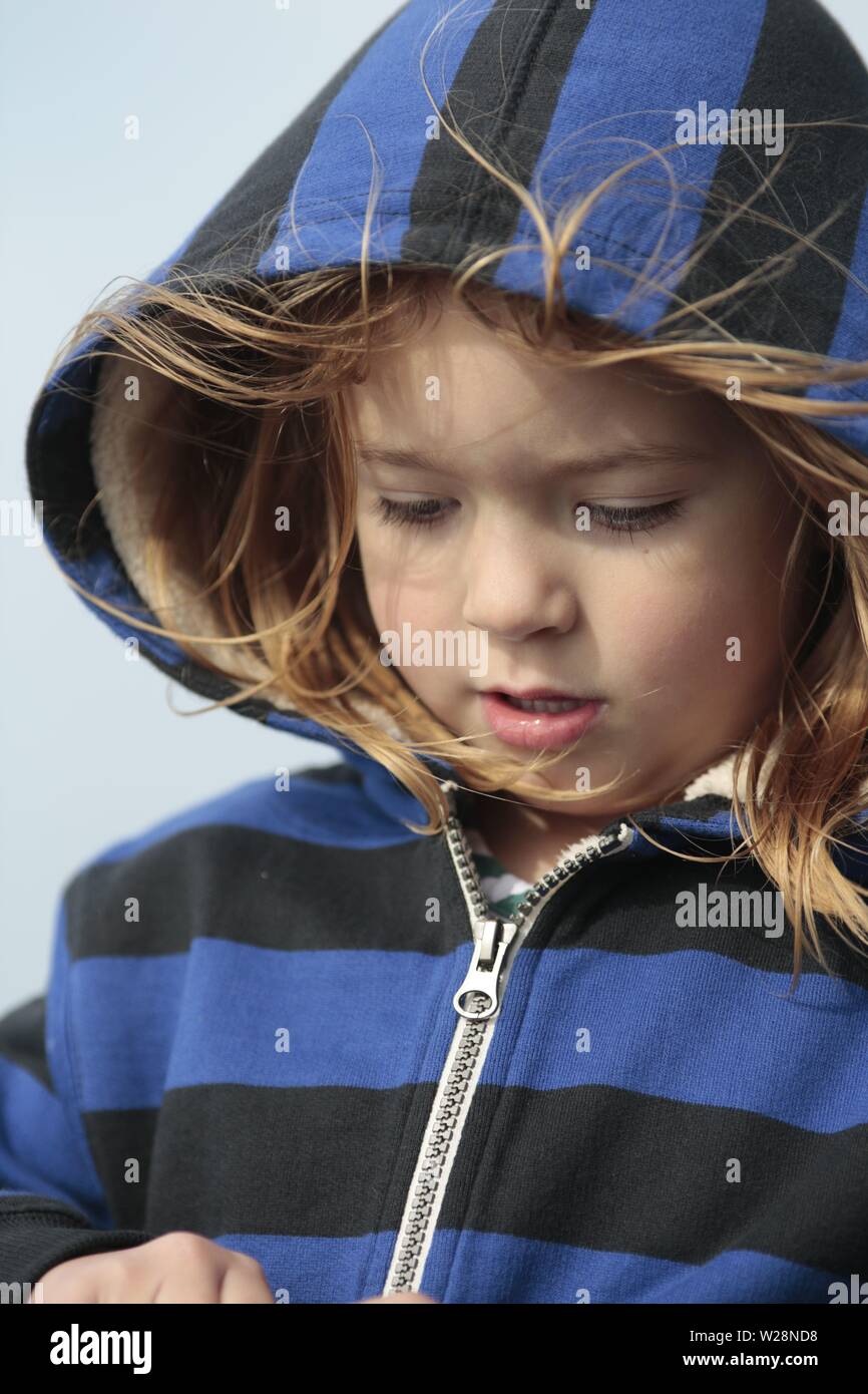 Girl ocean jacket hi-res stock photography and images - Alamy
