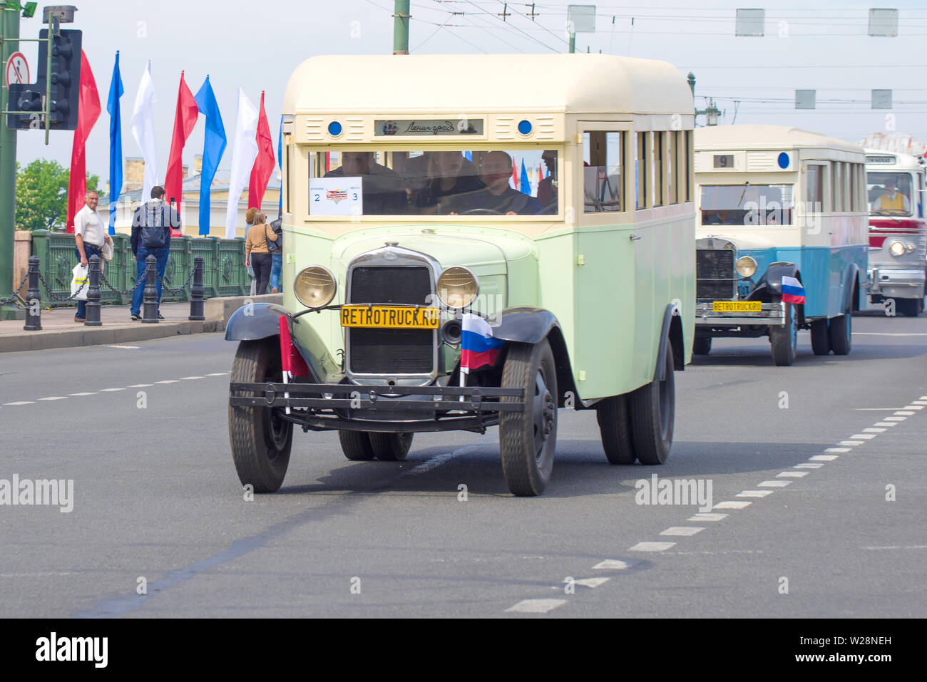 Old russian bus hi-res stock photography and images - Alamy