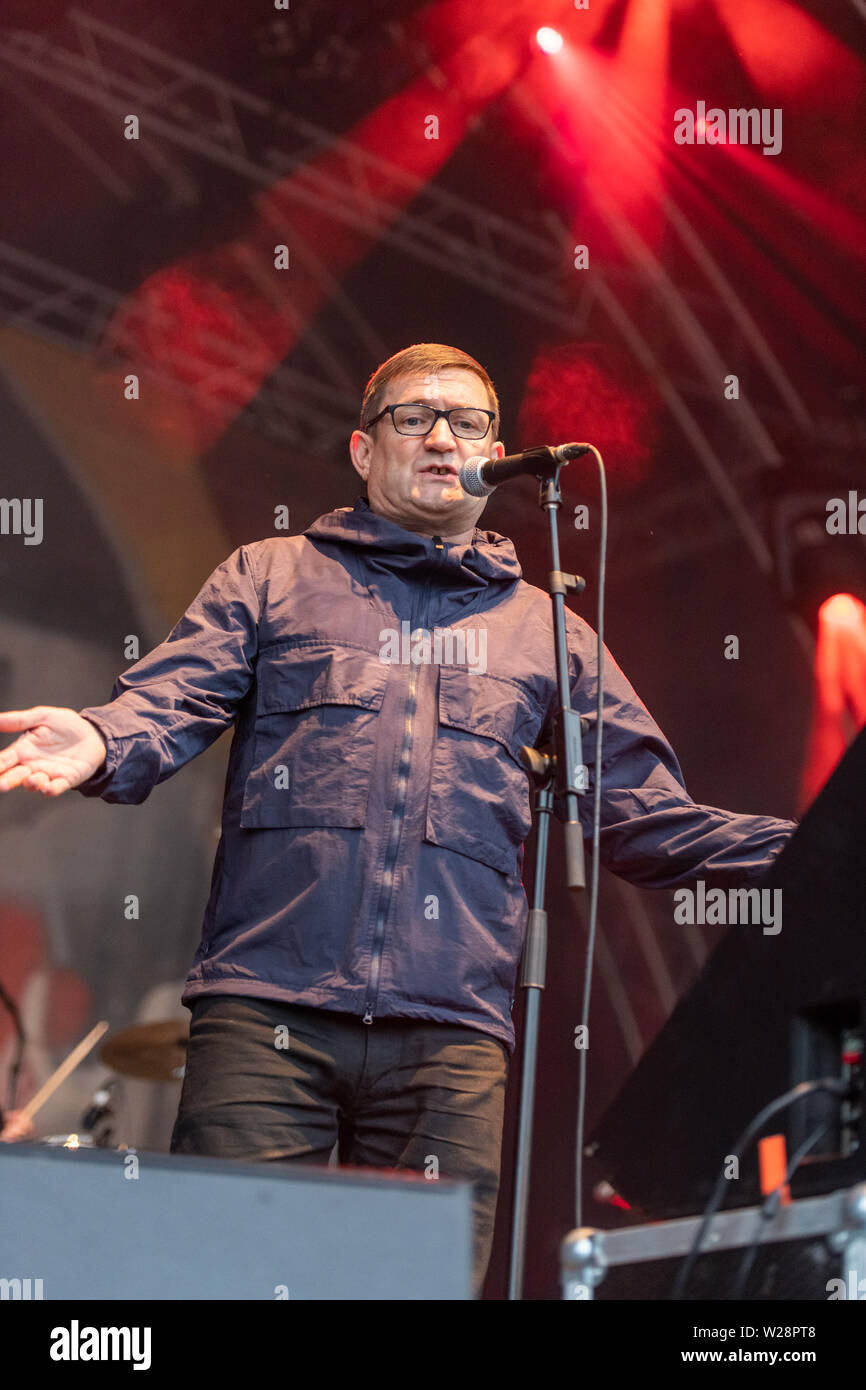 Paul heaton hi-res stock photography and images - Alamy