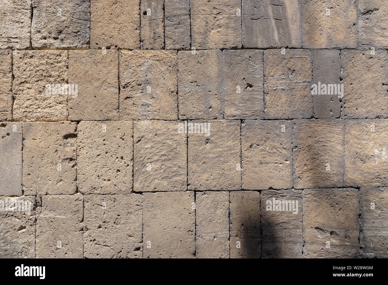 Large bricks hi-res stock photography and images - Alamy