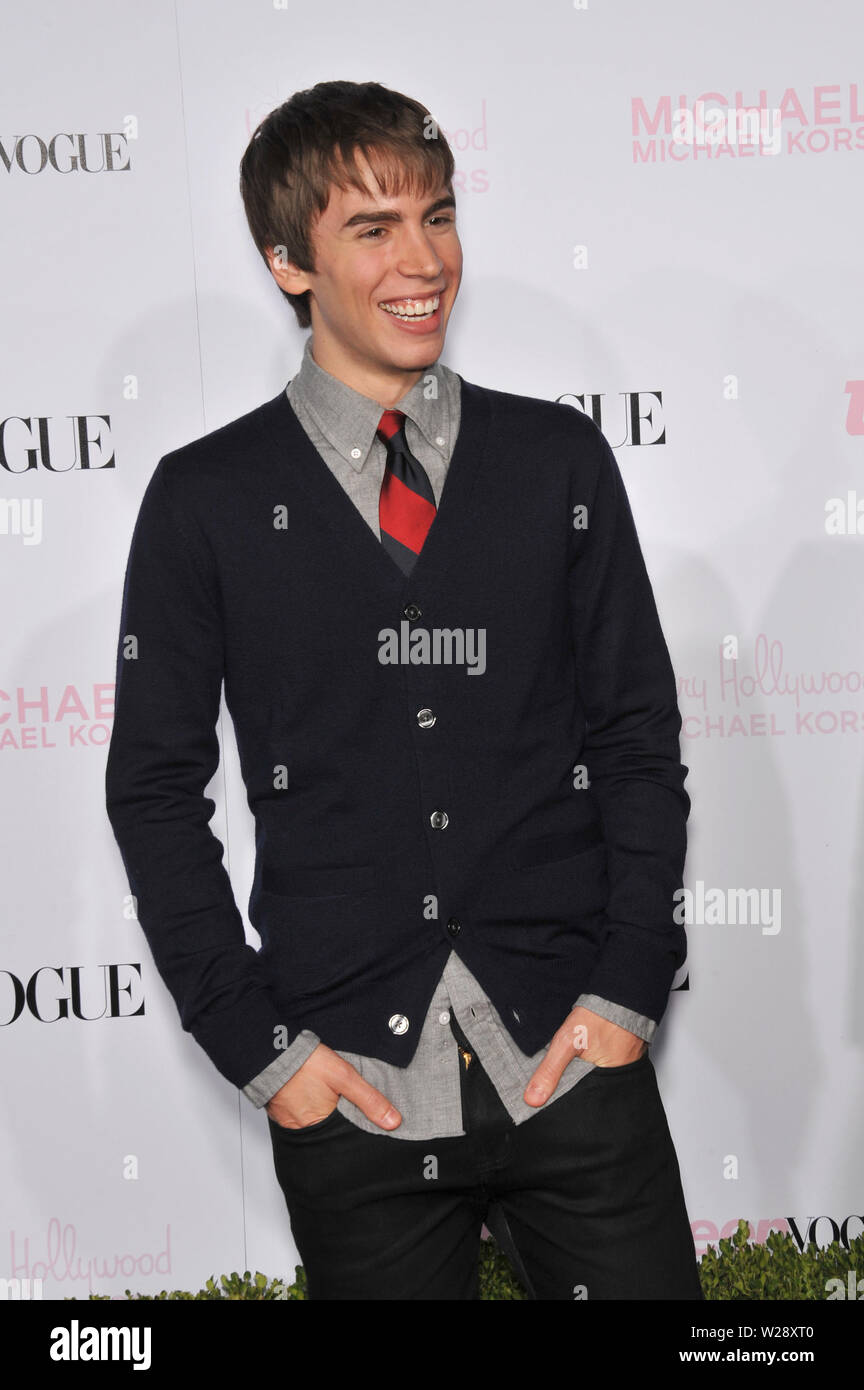 Jordan Gavaris Teen Vogue Young Hollywood Party 2010 Hi Res Stock