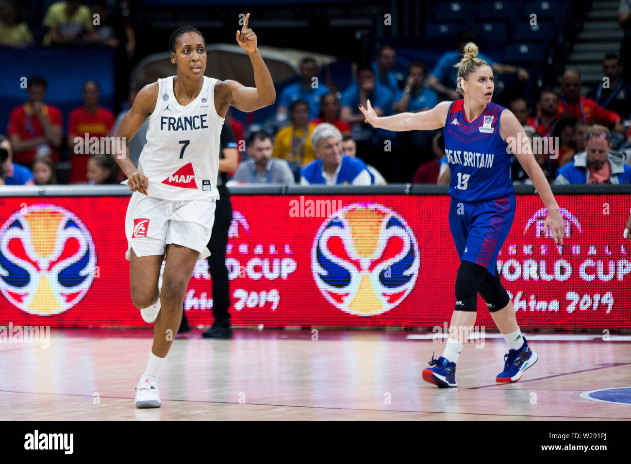 Sandrine Gruda of FRA celebrates after scoring Stock Photo - Alamy