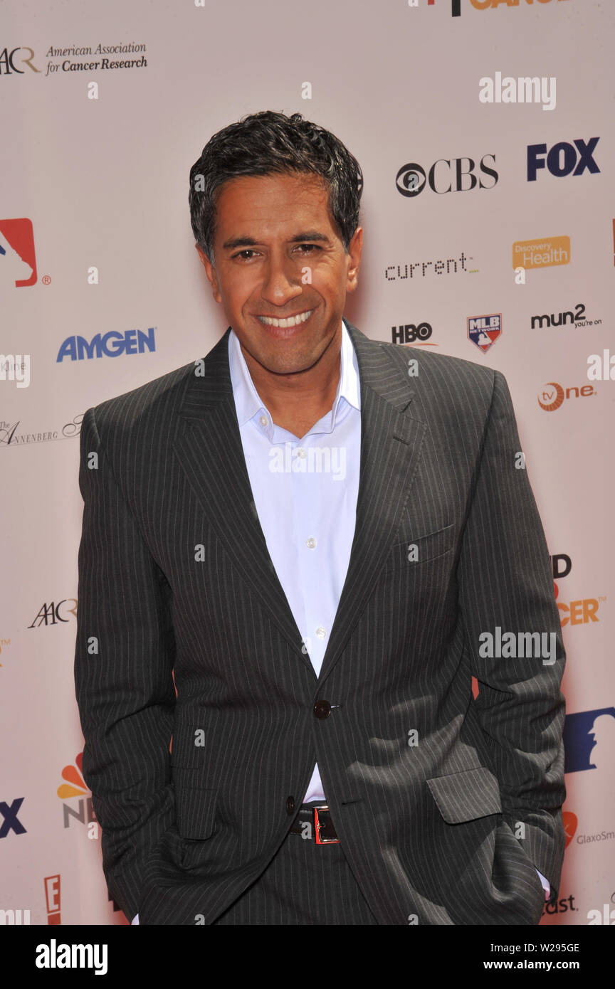 LOS ANGELES, CA. September 11, 2010: Dr. Sanjay Gupta at the Stand Up ...