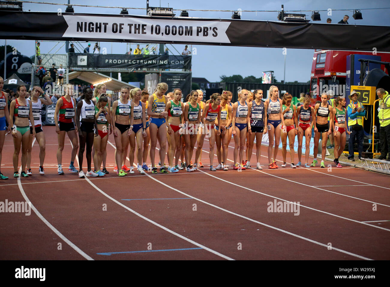 000m start hi-res stock photography and images - Alamy