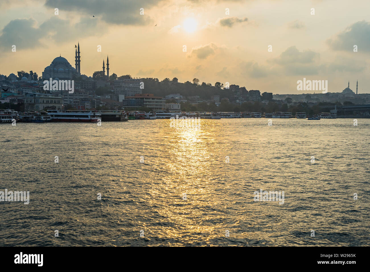 Profile of the istanbul skyline hi-res stock photography and images - Alamy