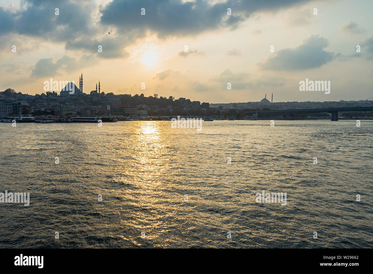 Profile of the istanbul skyline hi-res stock photography and images - Alamy