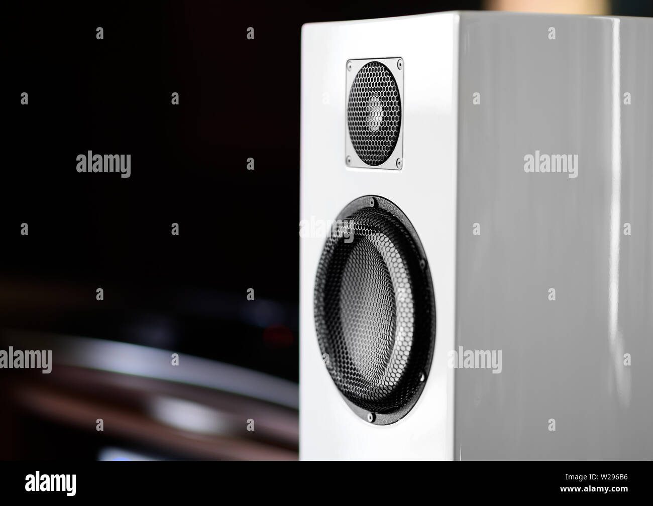 White color music speakers background Stock Photo - Alamy