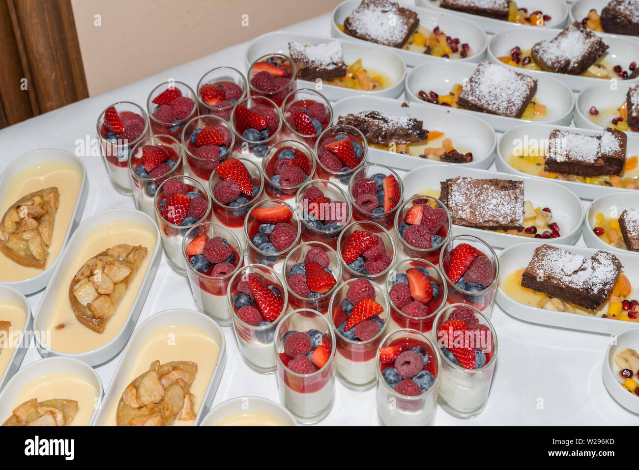 Hot Desserts For Buffet