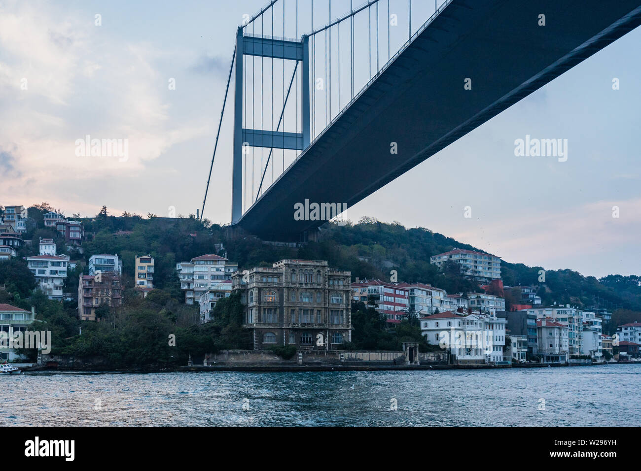Fatih Sultan Mehmet bridge (Second Bosphorus Bridge) and the Zeki Pasha ...