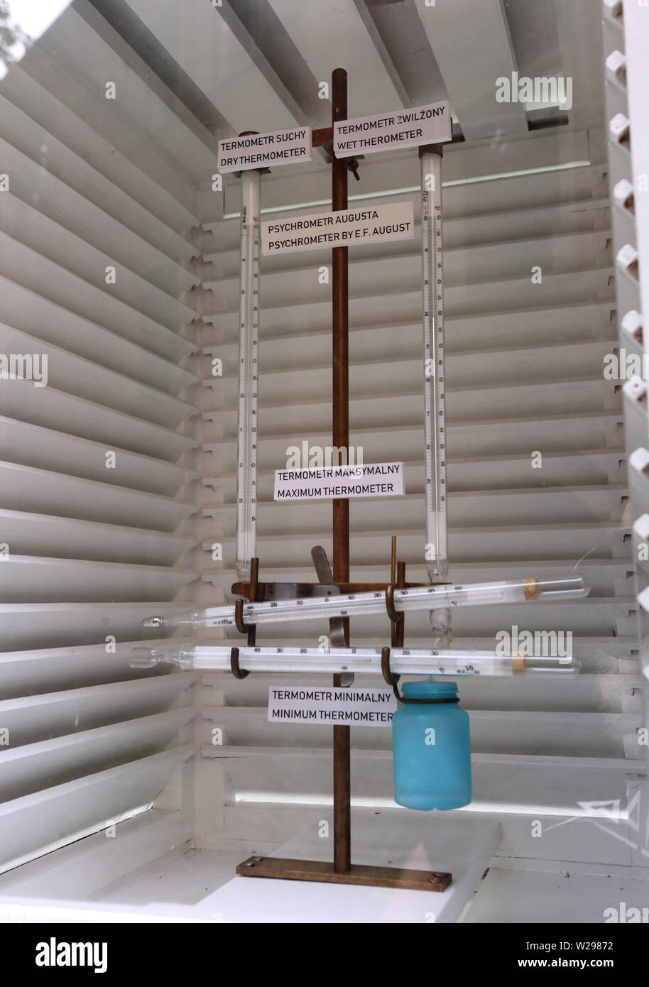 Stevenson screen interior hi-res stock photography and images - Alamy