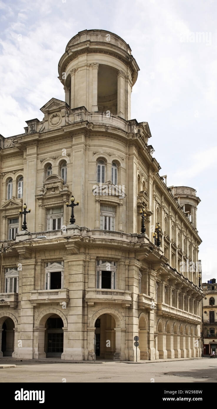 National Museum of Fine Arts in Havana. Cuba Stock Photo - Alamy
