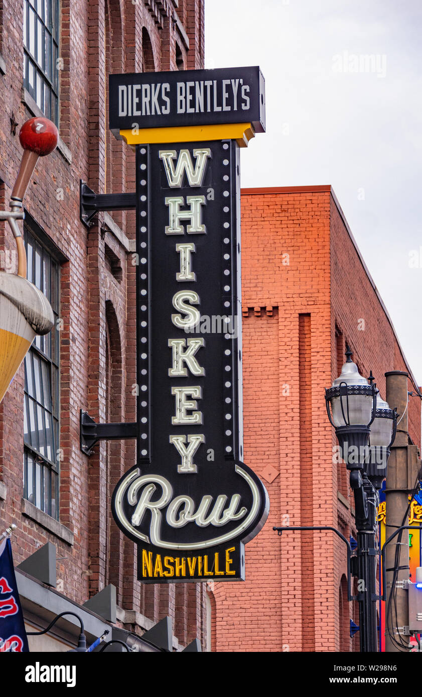 Downtown nashville music row hi-res stock photography and images - Alamy