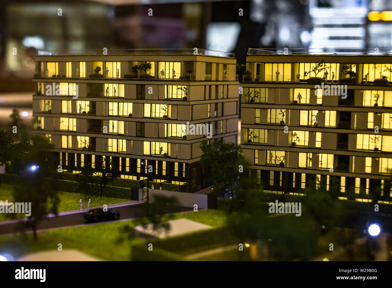 Miniature city apartment complex hi-res stock photography and images ...