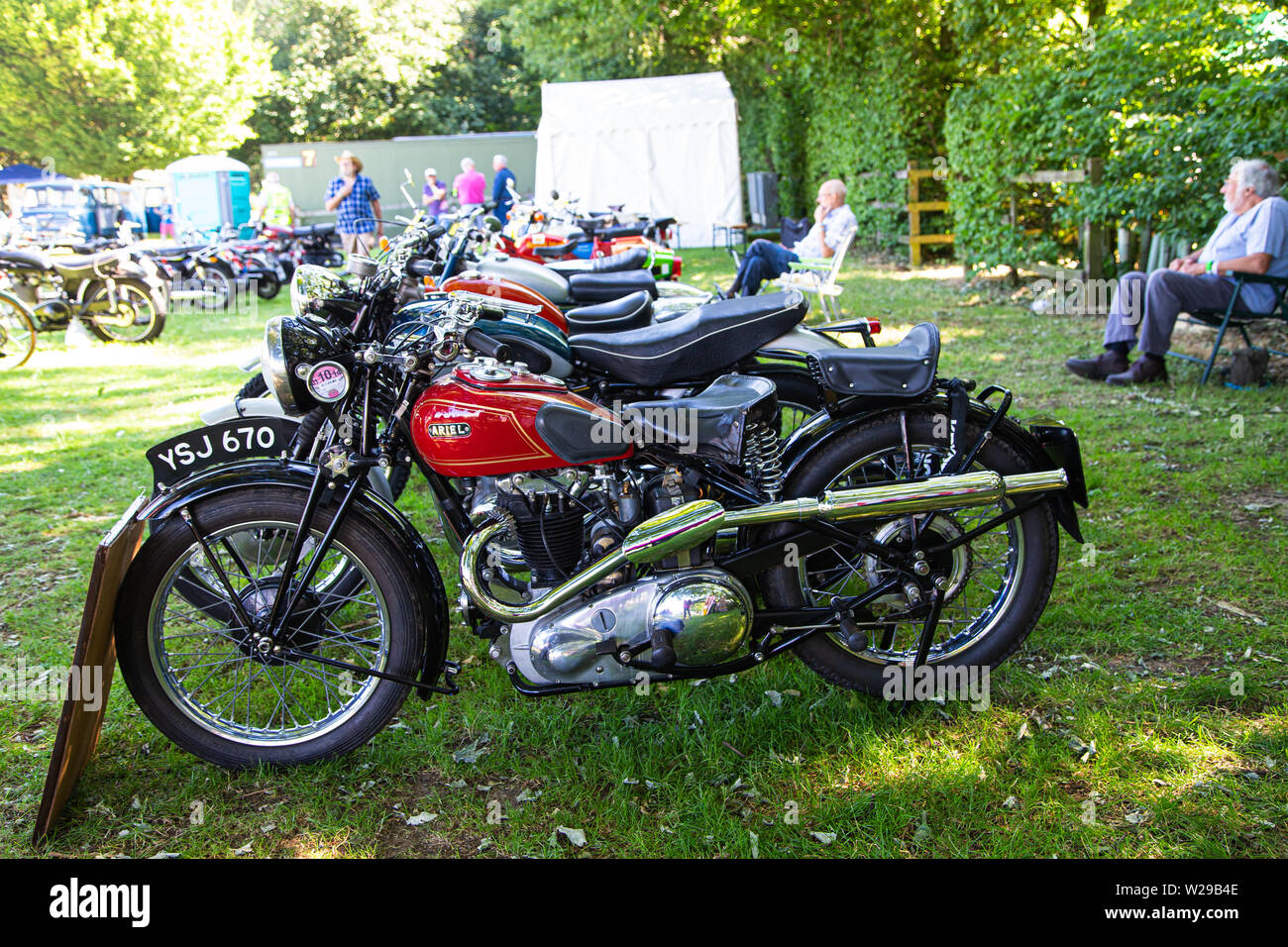 Ariel motorcycle hi-res stock photography and images - Alamy
