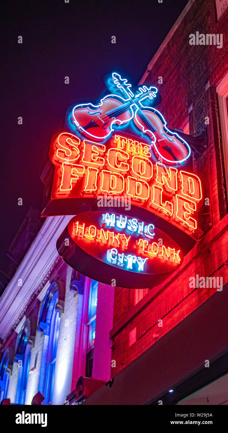 The Second Fiddle Live music bar in Nashville - NASHVILLE, USA - JUNE ...