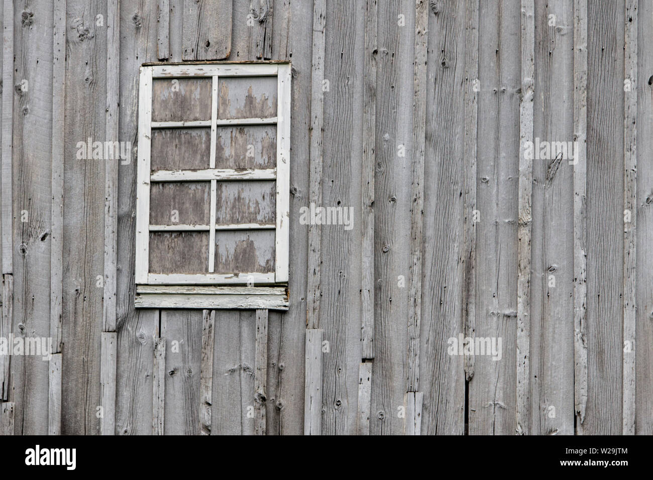 Textured Barn Wall Background. Weathered grey barn wall exterior with ...