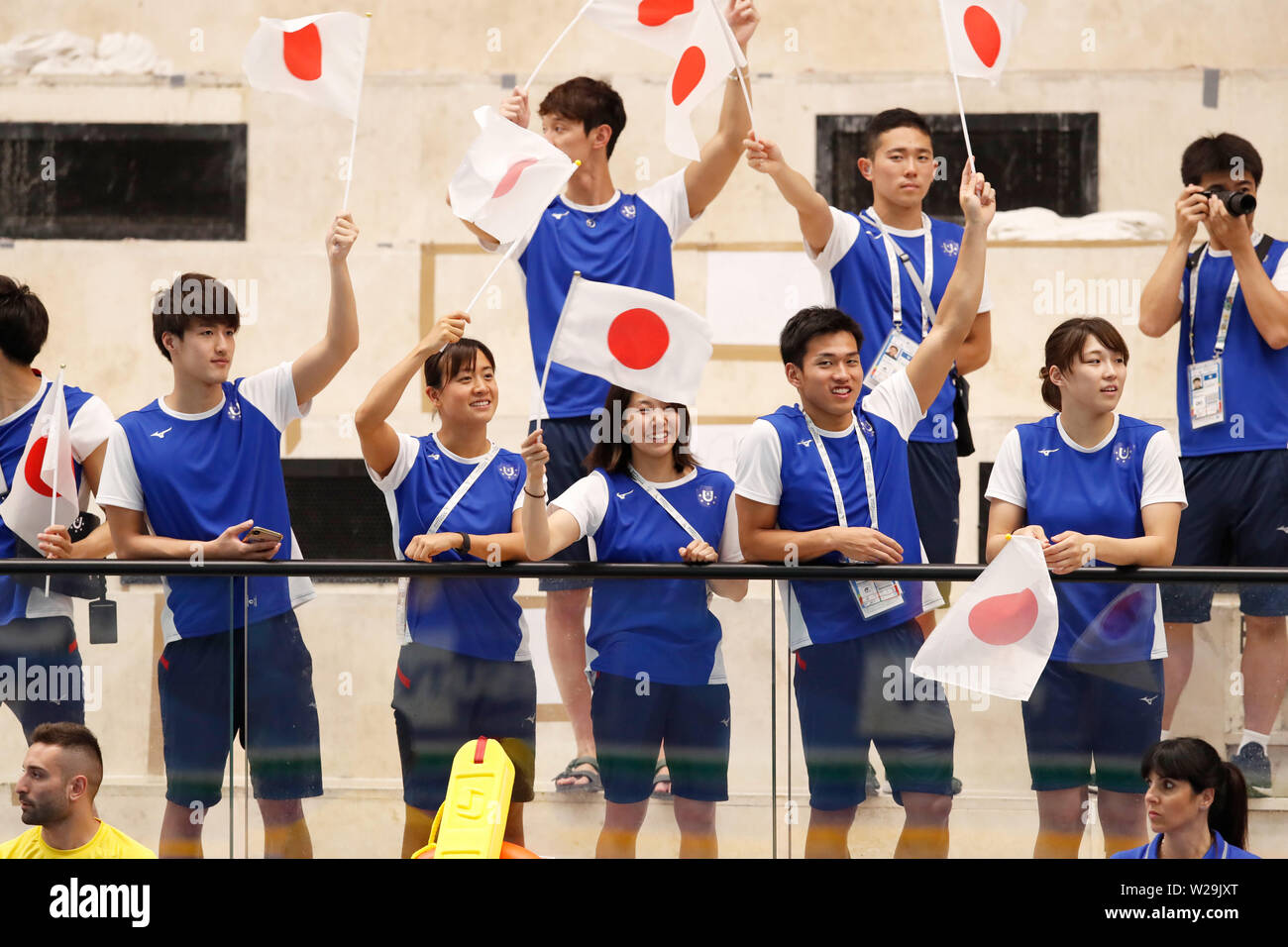 Piscina individual hi-res stock photography and images - Alamy